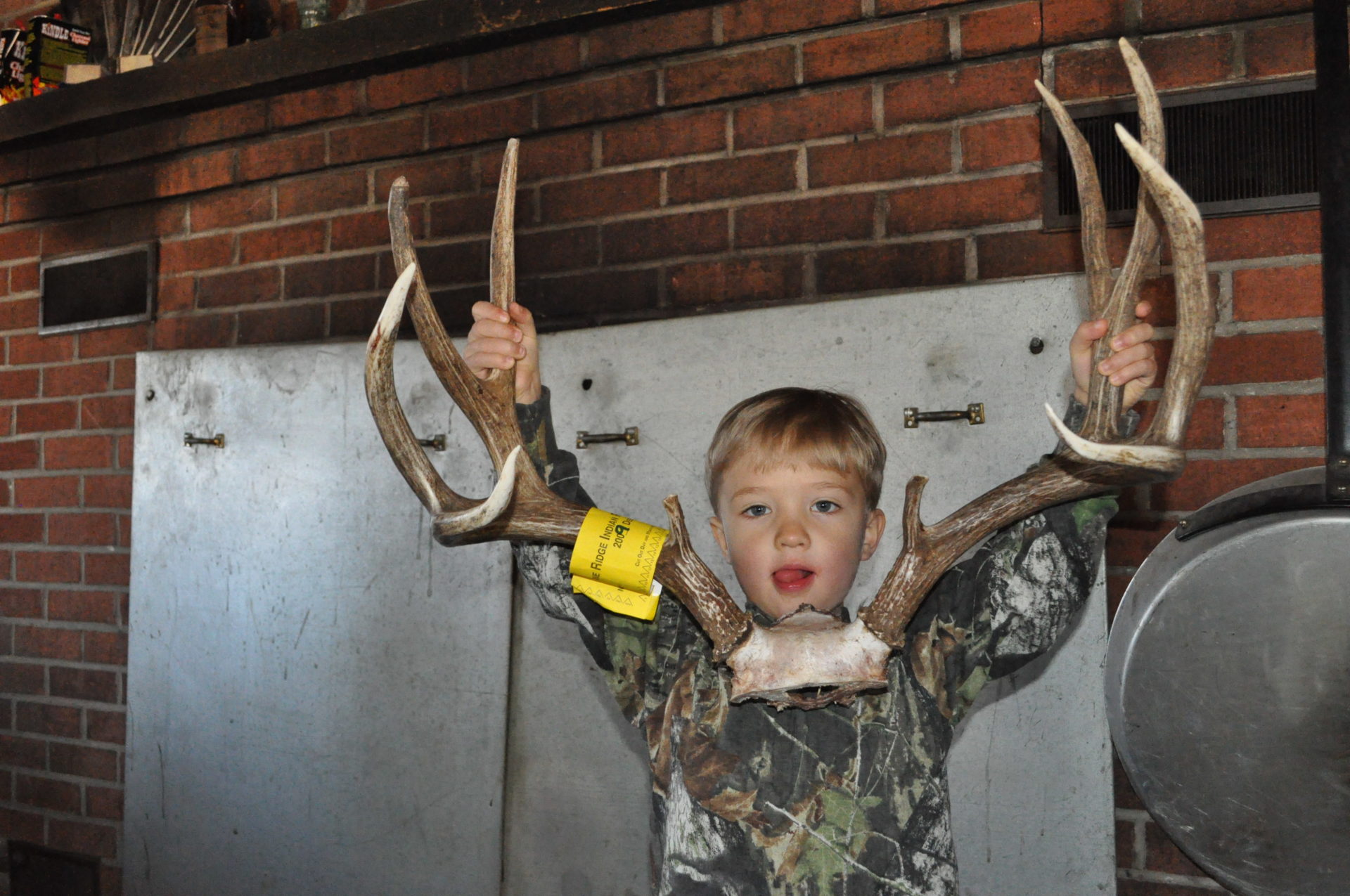 New Book Introduces Children to Bowhunting — The Hunting page