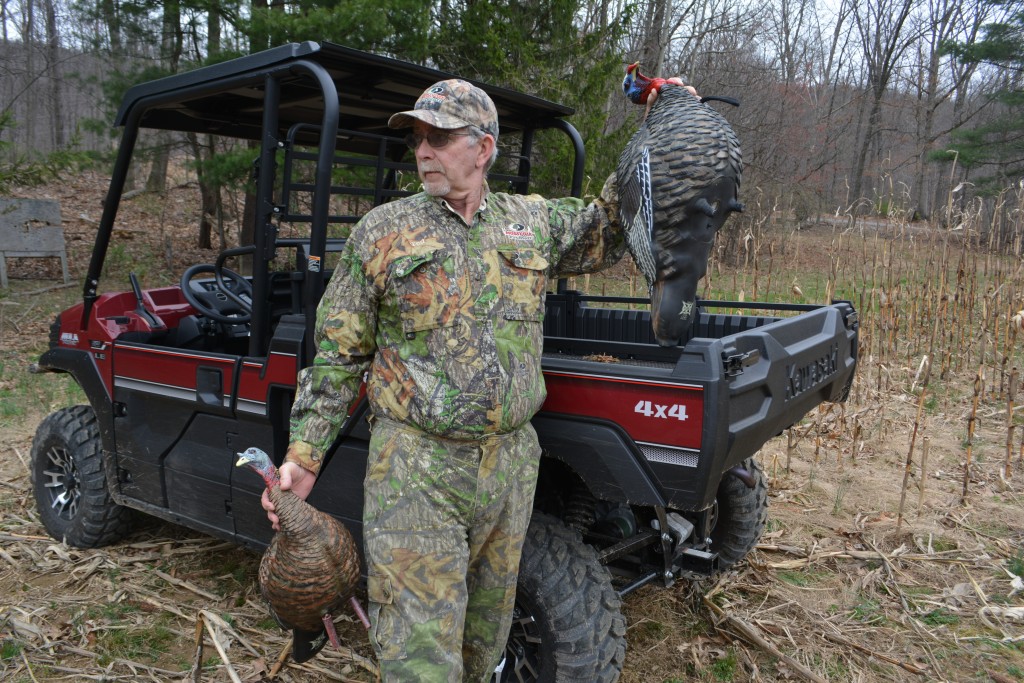 Turkey Decoy Set-Up Tips from a Pro [VIDEO] — The Hunting page